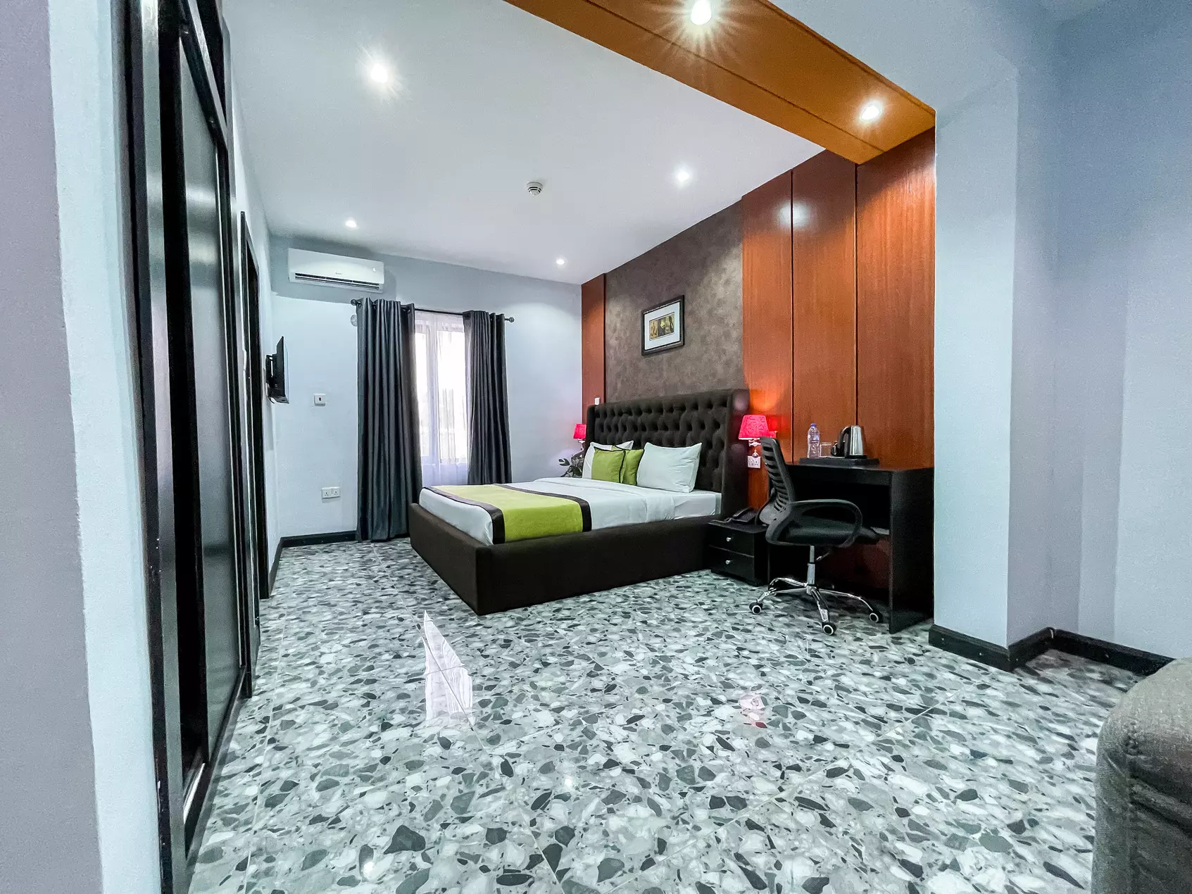 Executive Suite – The Citron Hotels