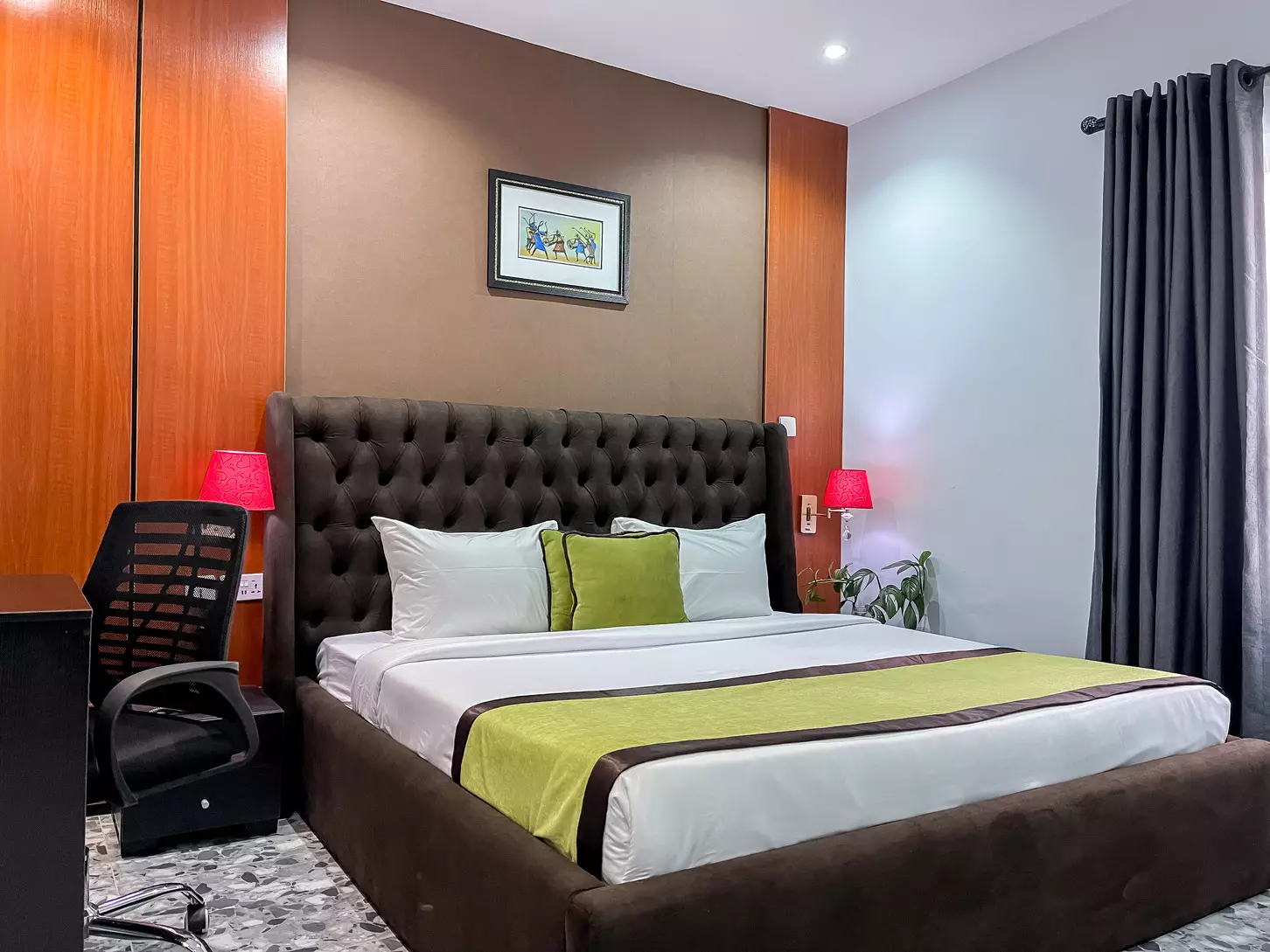Superior Room – The Citron Hotels